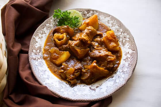 The Perfect Arabian Lamb Stew Recipe (Easy to Make) - Munaty Cooking