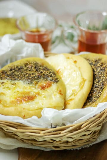 The Easiest Zaatar Bread Manakeesh/Manakish