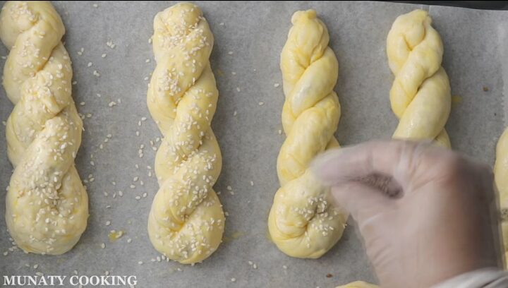 Foolproof Stuffed Braided Bread (Beginner-Friendly Recipe!)