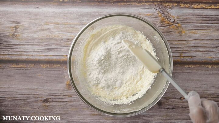 Light Pound Cake Recipe with Low Calories