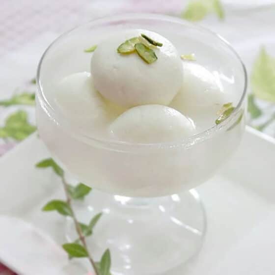 The Easiest Rasgullas Recipe | Tasty Rosogulla