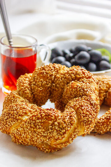 Delicious Turkish Simit Recipe (With Video)