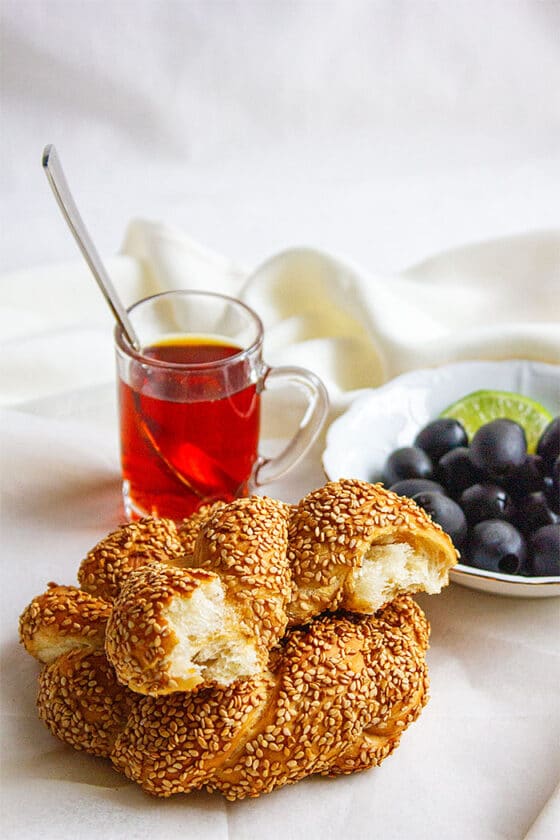 Delicious Turkish Simit Recipe (With Video)