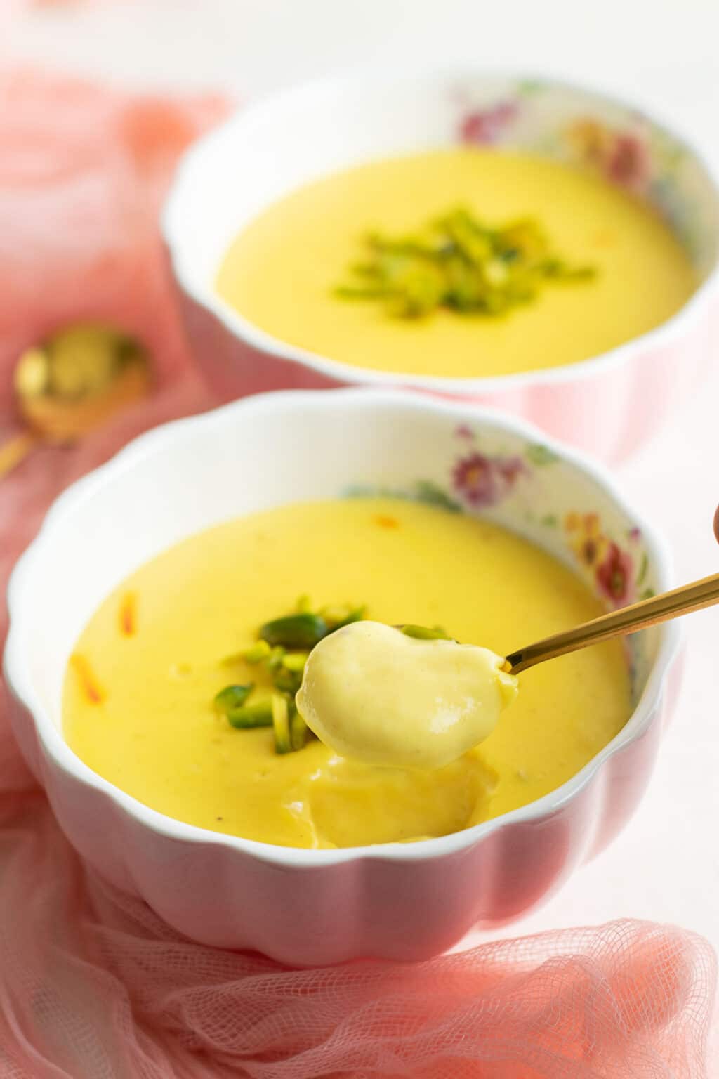 Saffron Custard (Perfectly Creamy)