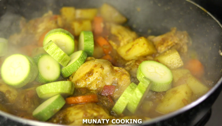 Delicious Arabic Chicken Stew Recipe