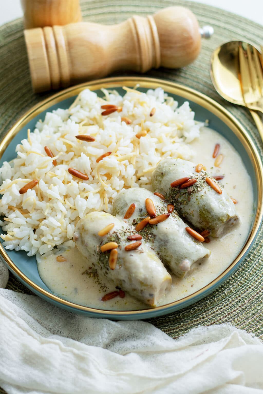 Kousa Bil Laban Recipe | Stuffed Zucchini in Yogurt Sauce