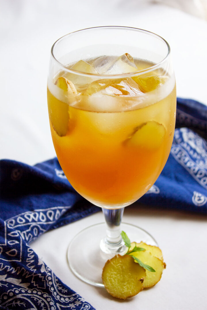 Why Ginger Iced Tea Is Your New Favorite Drink
