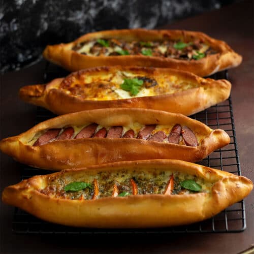 Pide: A Delicious Blend of Turkish Flatbread and Pizza