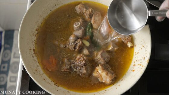 Namkeen Gosht: A Flavorful Pakistani Mutton Recipe