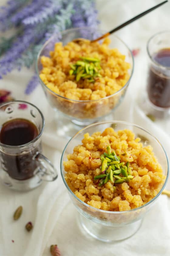Emarati Semolina Khabeesa: A Delicious UAE Dessert