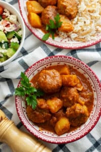 Delicious Dawood Basha Recipe: Middle Eastern Comfort Food