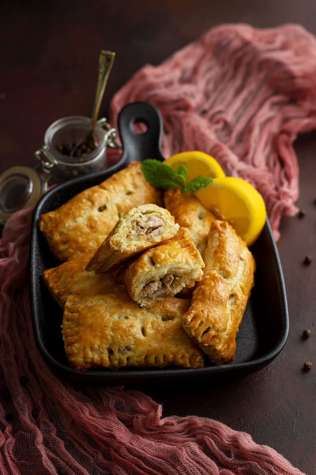 Mini Chicken Pies: Flaky, Buttery, and Packed with Flavor