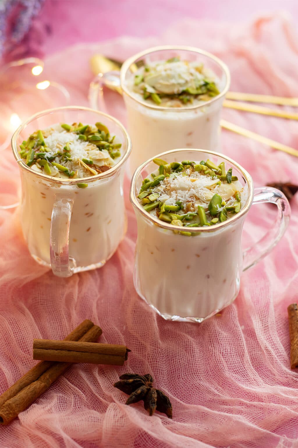 Sahlab: A Delightful Middle Eastern Drink to Warm Your Soul