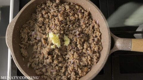 Sambousek: Crispy Snack Perfect for Ramadan